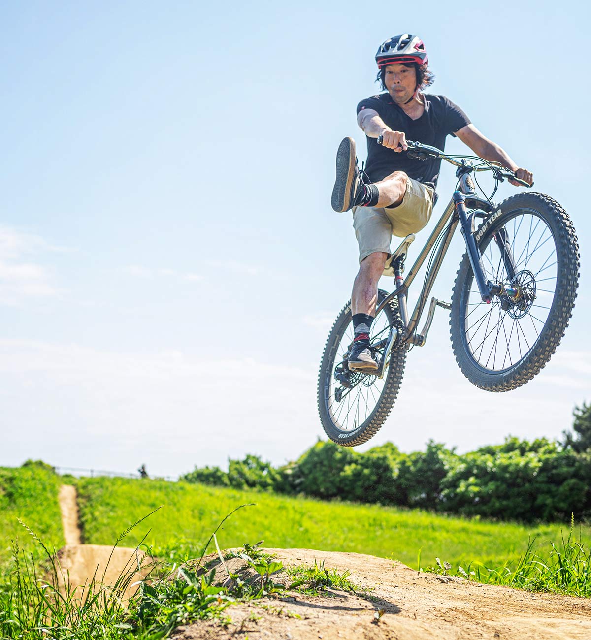 MTB（マウンテンバイク）チーム TUBAGRA ツバグラ