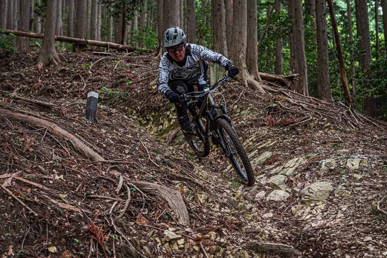 MTB（マウンテンバイク）チーム TUBAGRA ツバグラ