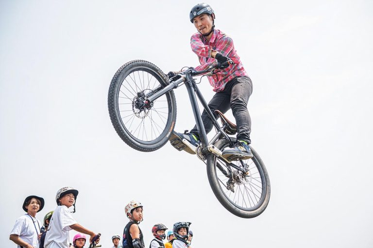 MTB（マウンテンバイク）チーム TUBAGRA ツバグラ